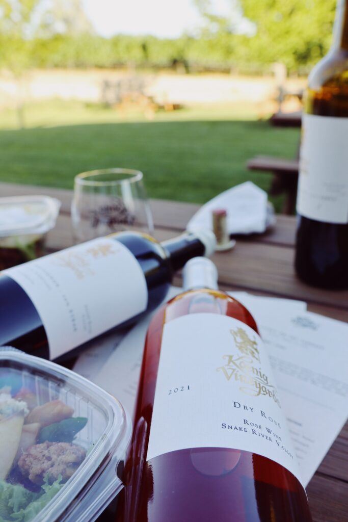 Reservation - Koenig Vineyards